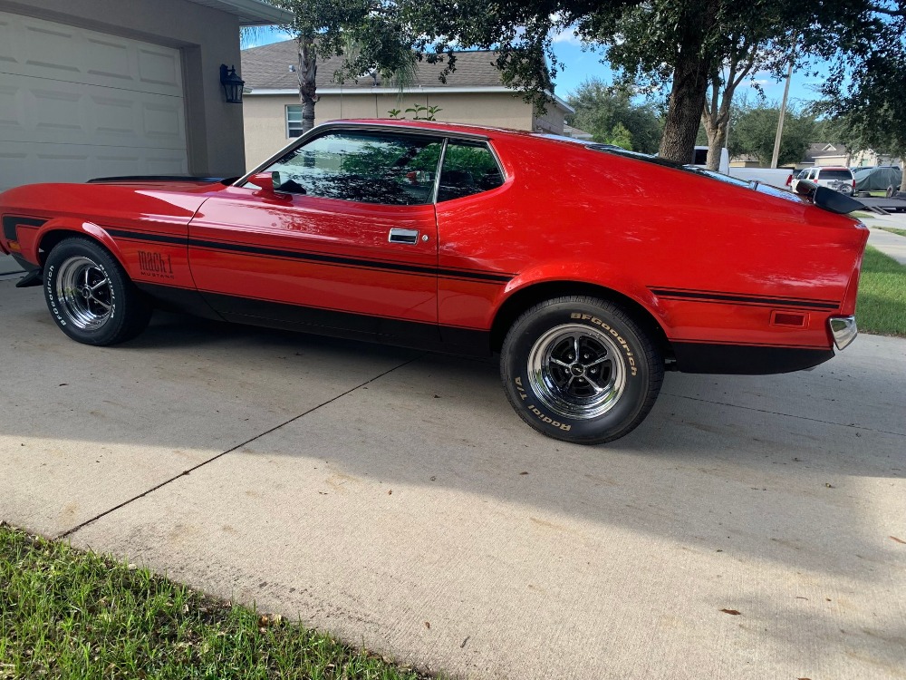 Lot D22-294 - 1971 Ford Mustang Mach I Sports Roof | Premier Auction Group