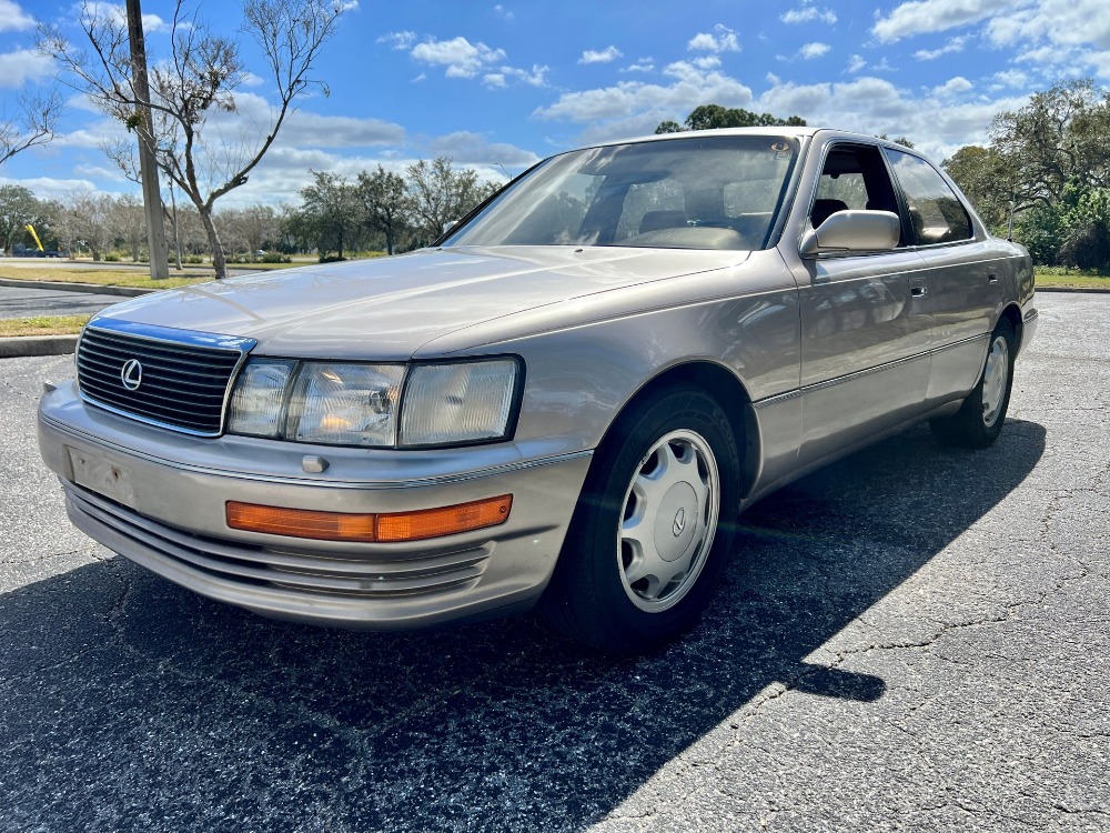 Lot M23-104 - 1994 Lexus LS400 Sedan | Premier Auction Group