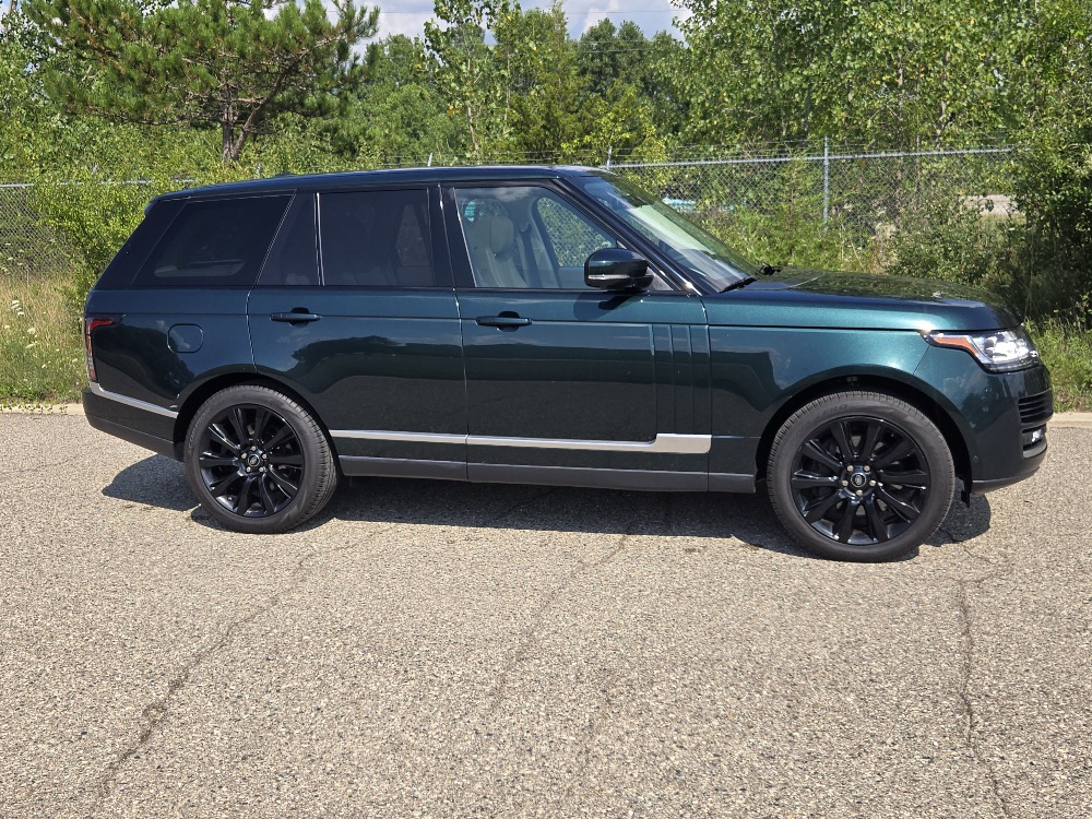 Lot D25-127 - 2014 Land Rover Range Rover HSE Supercharged SUV ...