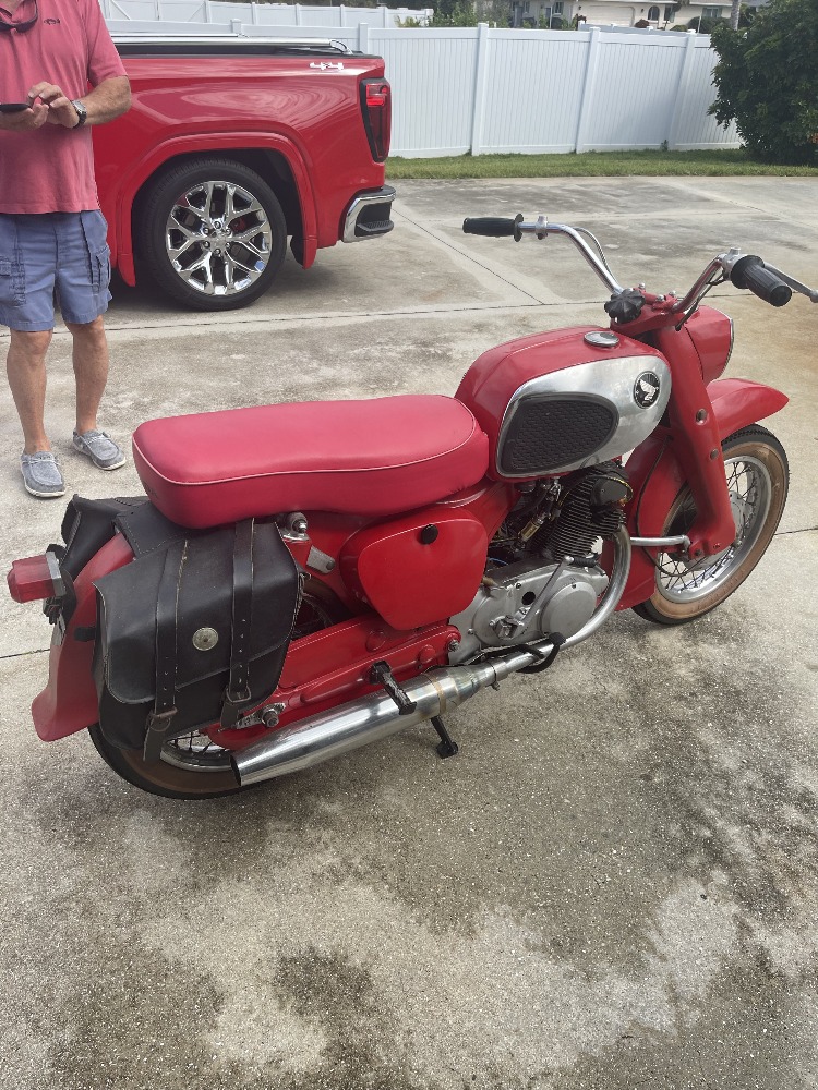 Lot D25-398 - 1964 Honda 305 Dream Motorcycle | Premier Auction Group