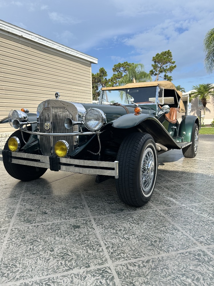 Lot D25-145 - 1929 Mercedes-Benz SSK Replica | Premier Auction Group