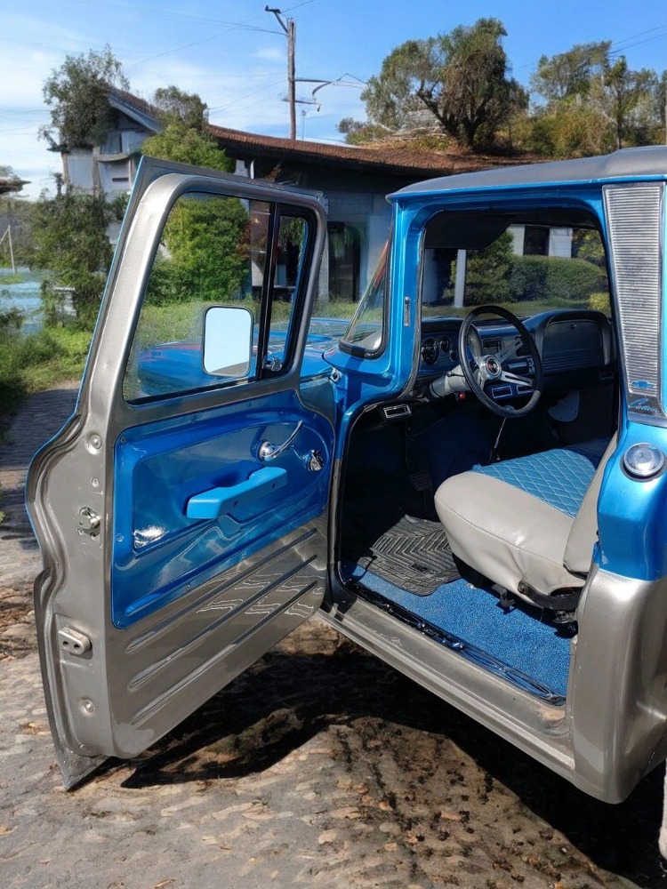 Lot M25-522 - 1962 Chevrolet Apache 10 Custom Short Bed Pickup ...