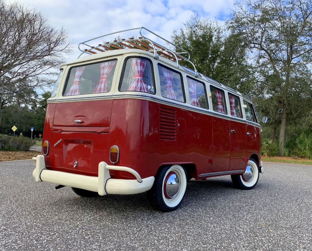 Lot M23-227 - 1966 Volkswagen Type 2 Samba Bus | Premier Auction Group
