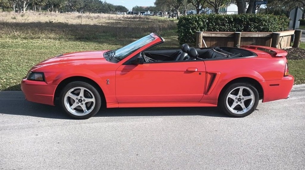 Lot M25-187 - 2001 Ford Mustang Cobra SVT Convertible | Premier Auction ...