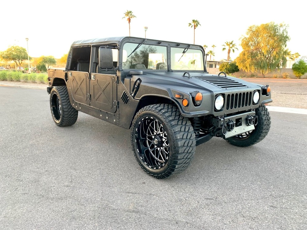 Lot D23-144 - 2004 Am General Hummer H1 Custom 4 X 4 Sport Utility ...
