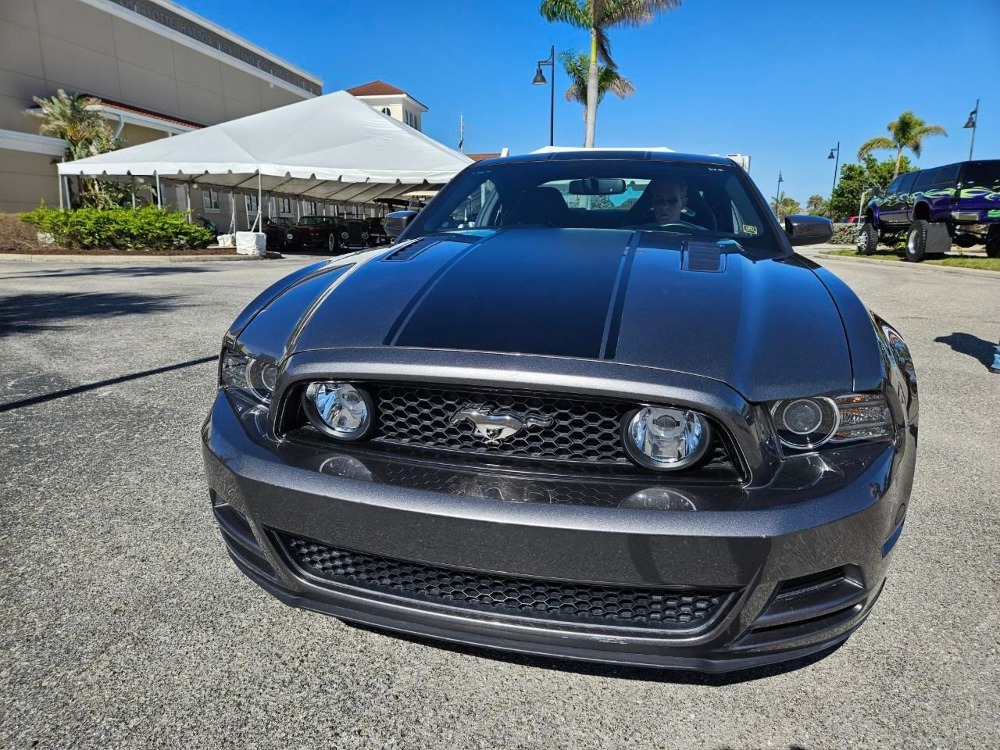 Lot M25-610 - 2014 Ford Mustang GT Premium Track Pack | Premier Auction ...
