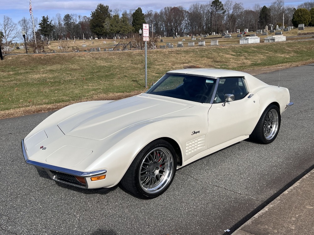 Lot D25-577 - 1972 Chevrolet Corvette Custom Coupe | Premier Auction Group
