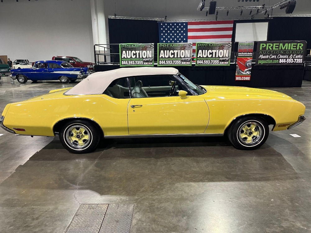 Lot J23-500 - 1972 Oldsmobile Cutlass Convertible | Premier Auction Group