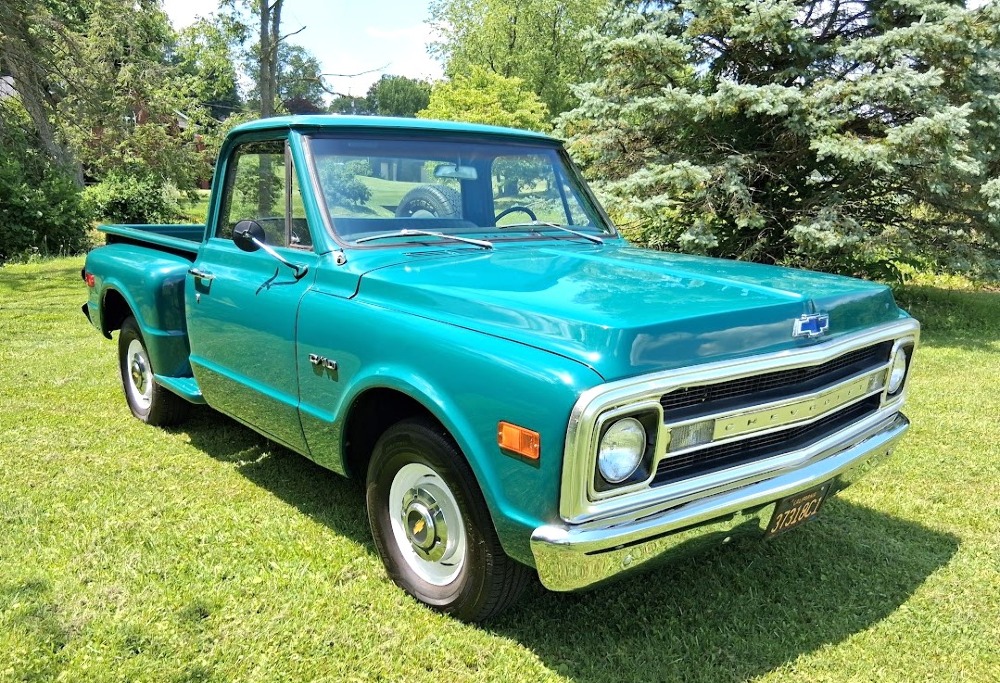 Lot A25-138 - 1969 Chevrolet C10 Stepside Pickup | Premier Auction Group