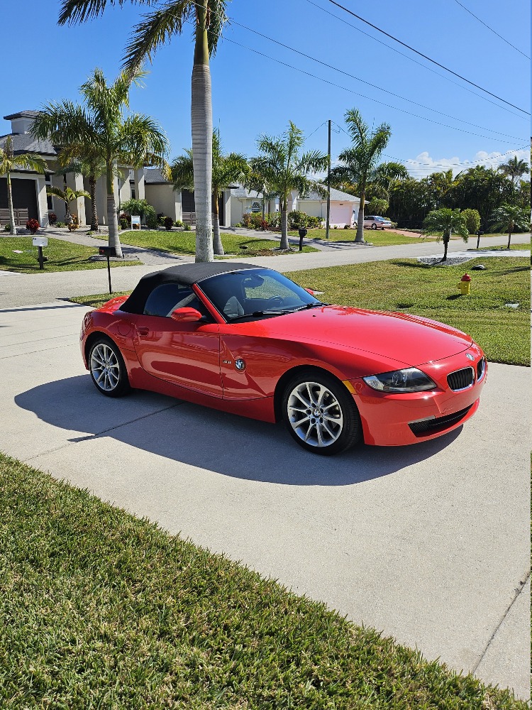Lot M26-126 - 2007 BMW Z4 Convertible | Premier Auction Group