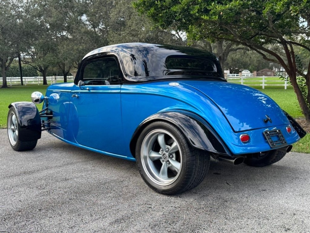 Lot D24-403 - 2023 ASPT 1933 Factory Five Custom Roadster | Premier ...