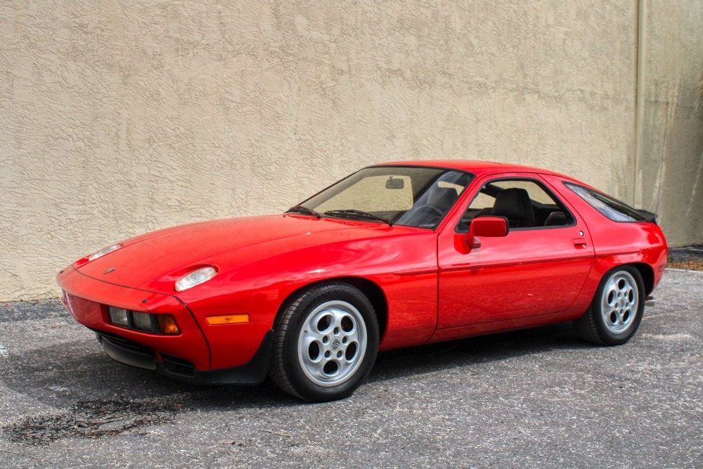 Lot M22-444 - 1982 Porsche 928S Coupe | Premier Auction Group
