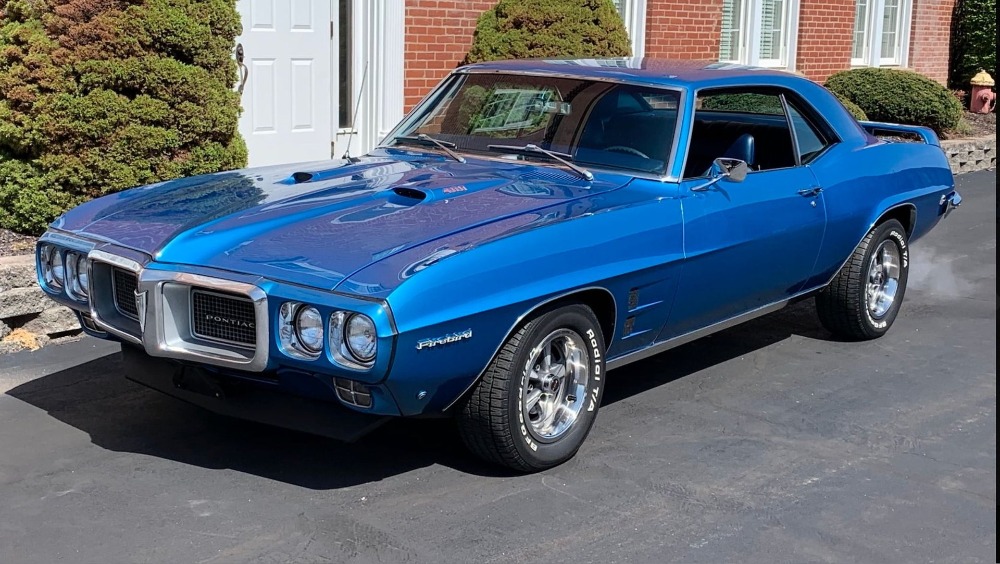 Lot J23-482 - 1969 Pontiac Firebird Coupe | Premier Auction Group
