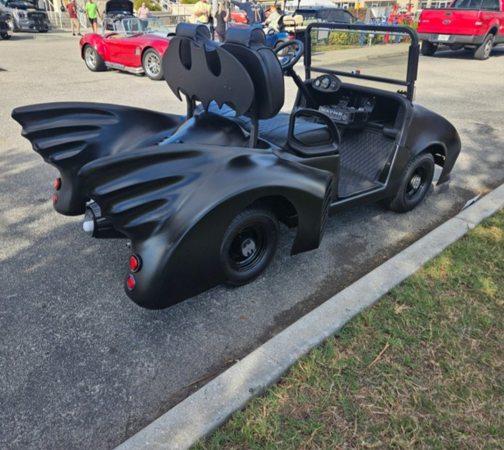 Lot D25-099 - Batmobile Custom Golf Cart | Premier Auction Group
