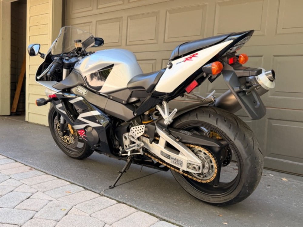 Lot D25-096 - 2002 Honda CBR954RR Motorcycle | Premier Auction Group