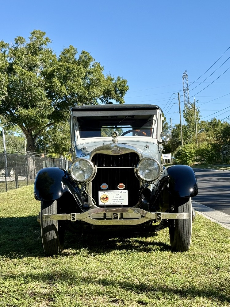 Lot D25-478.1 - 1925 Lincoln Model L Berline Four Door Sedan | Premier Auction Group