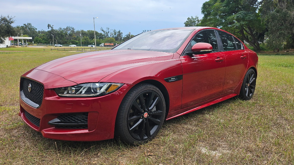 Lot D25-315 - 2017 Jaguar XE Turbo Sport Sedan | Premier Auction Group