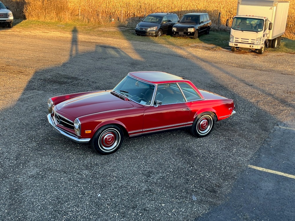 Lot A24-172 - 1968 Mercedes-Benz 250SL Convertible | Premier Auction Group
