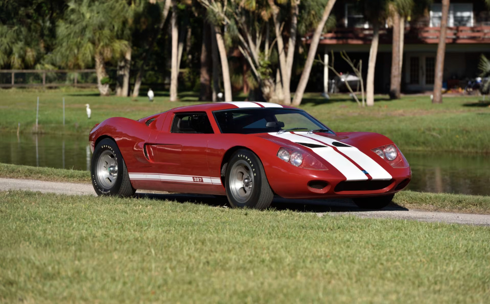 Lot A25-106 - 1967 ASVE Fiberfab Valkyrie Coupe | Premier Auction Group