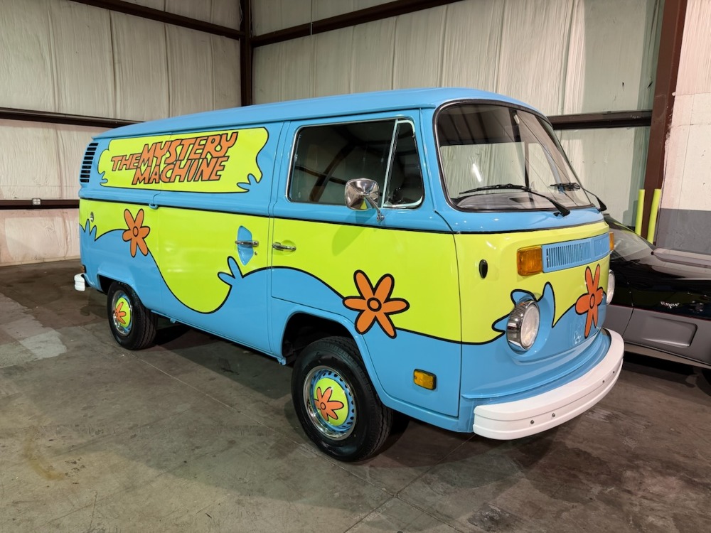 Lot D25-559 - 1979 Volkswagen Mystery Machine Scooby-Doo Van | Premier ...