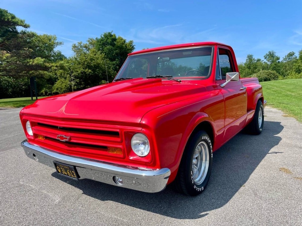 Lot M25-201 - 1967 Chevrolet C10 Custom Stepside Pickup | Premier ...