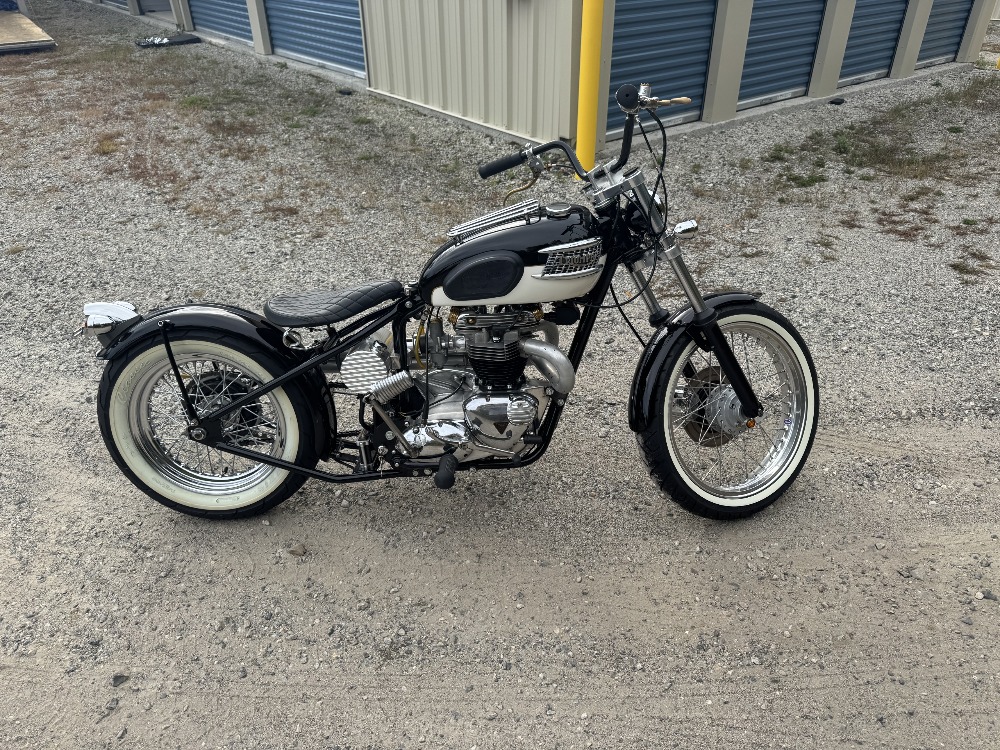 Lot D25-400 - 1970 Triumph Custom Motorcycle | Premier Auction Group