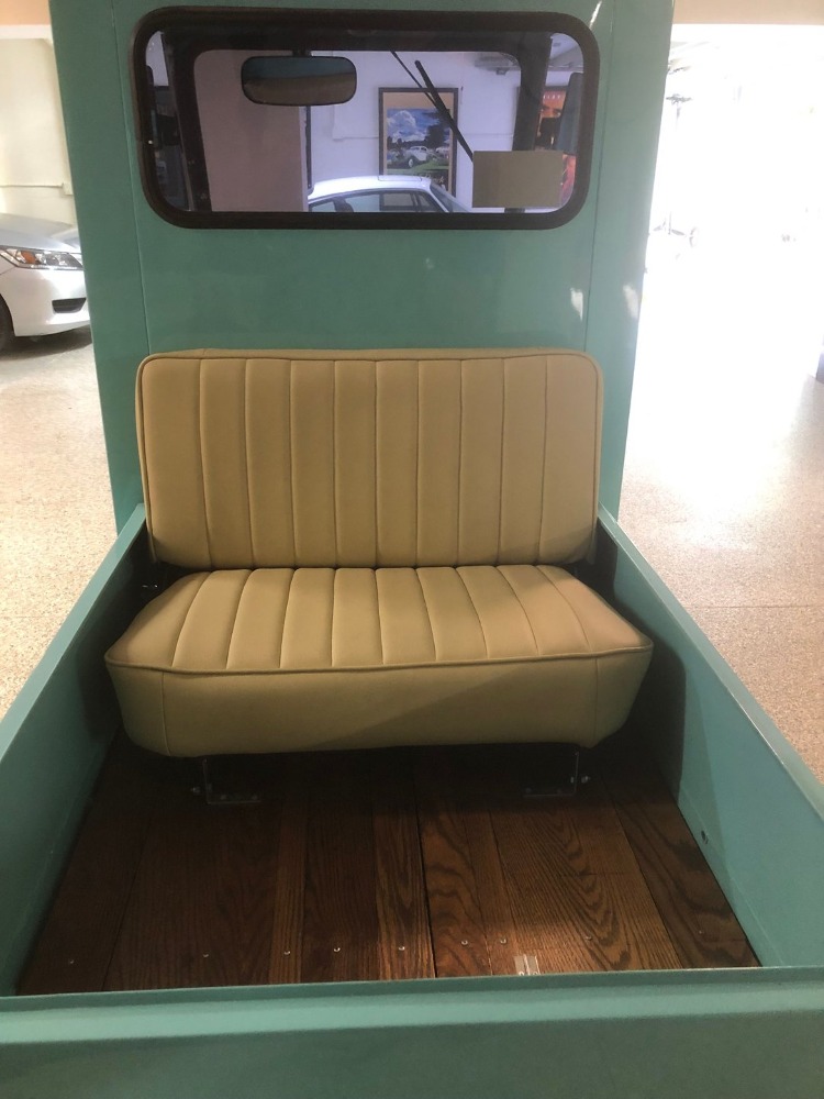 Lot D23-400 - 1977 Cushman 3-Wheel Truckster | Premier Auction Group