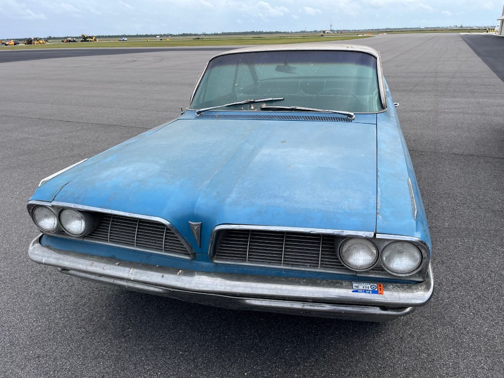 Lot M24-146 - 1961 Pontiac Catalina Sport Coupe | Premier Auction Group