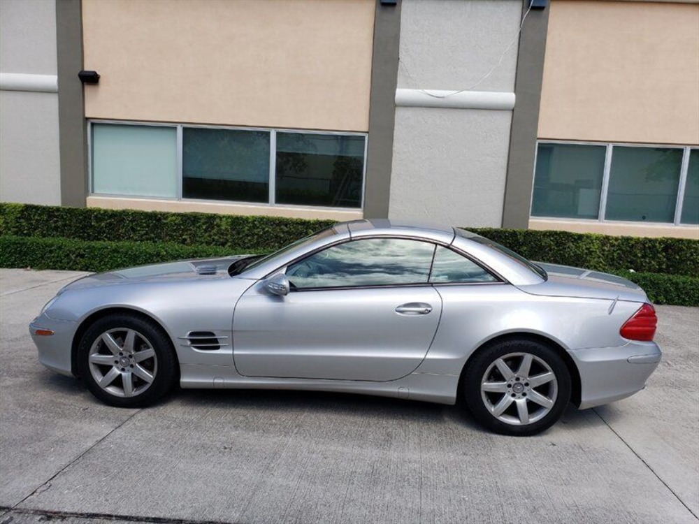 Lot D25-599 - 2003 Mercedes-Benz SL500 Convertible | Premier Auction Group