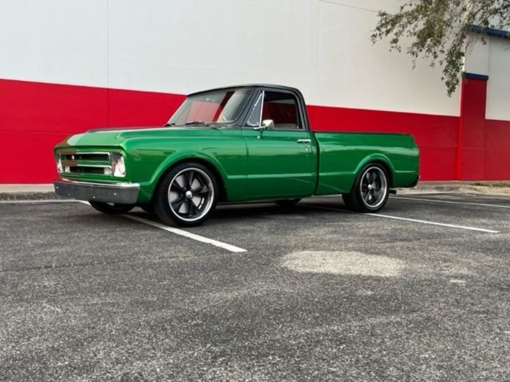 Lot M23-405 - 1972 GMC C10 Restomod Pickup | Premier Auction Group