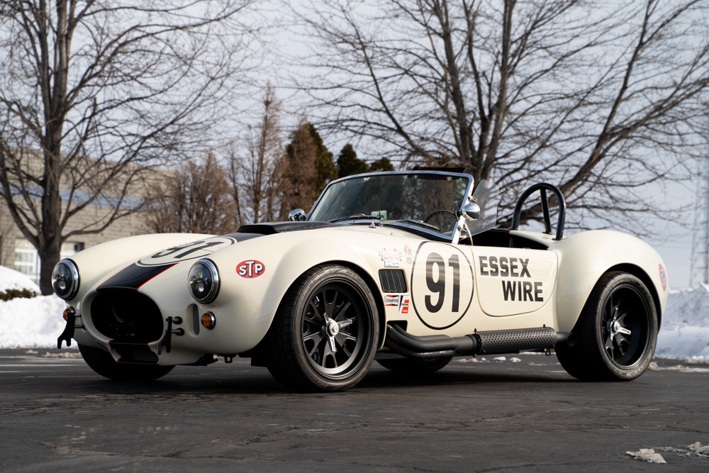 Lot M26-502.1 - 1965 Backdraft RT4B Cobra Essex Wire Roadster Replica ...