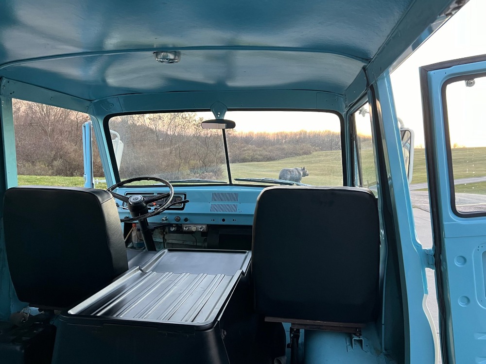 Lot D23-267 - 1963 Dodge A-100 Sportsman Van | Premier Auction Group