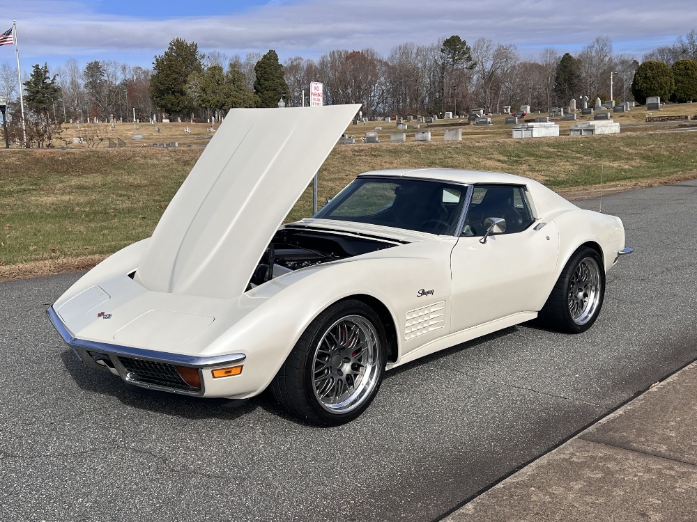Lot D25-577 - 1972 Chevrolet Corvette Custom Coupe | Premier Auction Group