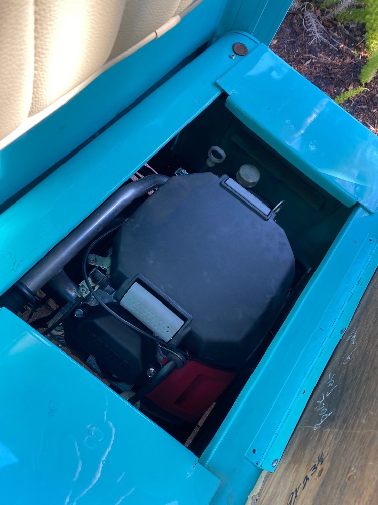 Lot D23-400 - 1977 Cushman 3-Wheel Truckster | Premier Auction Group