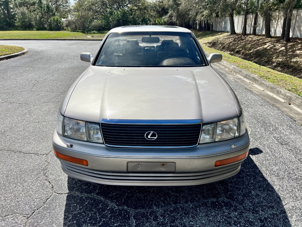 Lot M23-104 - 1994 Lexus LS400 Sedan | Premier Auction Group