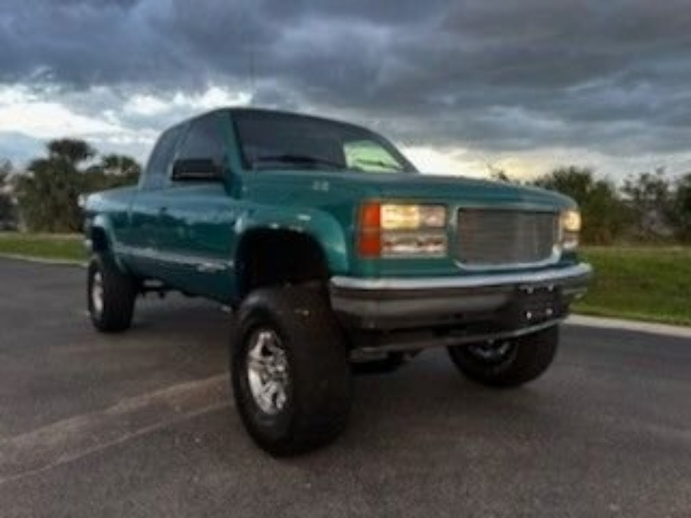 Lot D22-265 - 1996 GMC Sierra Z71 Pickup | Premier Auction Group