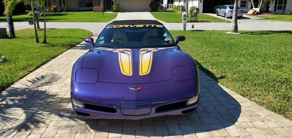 Lot M22-221 - 1998 Chevrolet Corvette Indy Pace Car Convertible ...