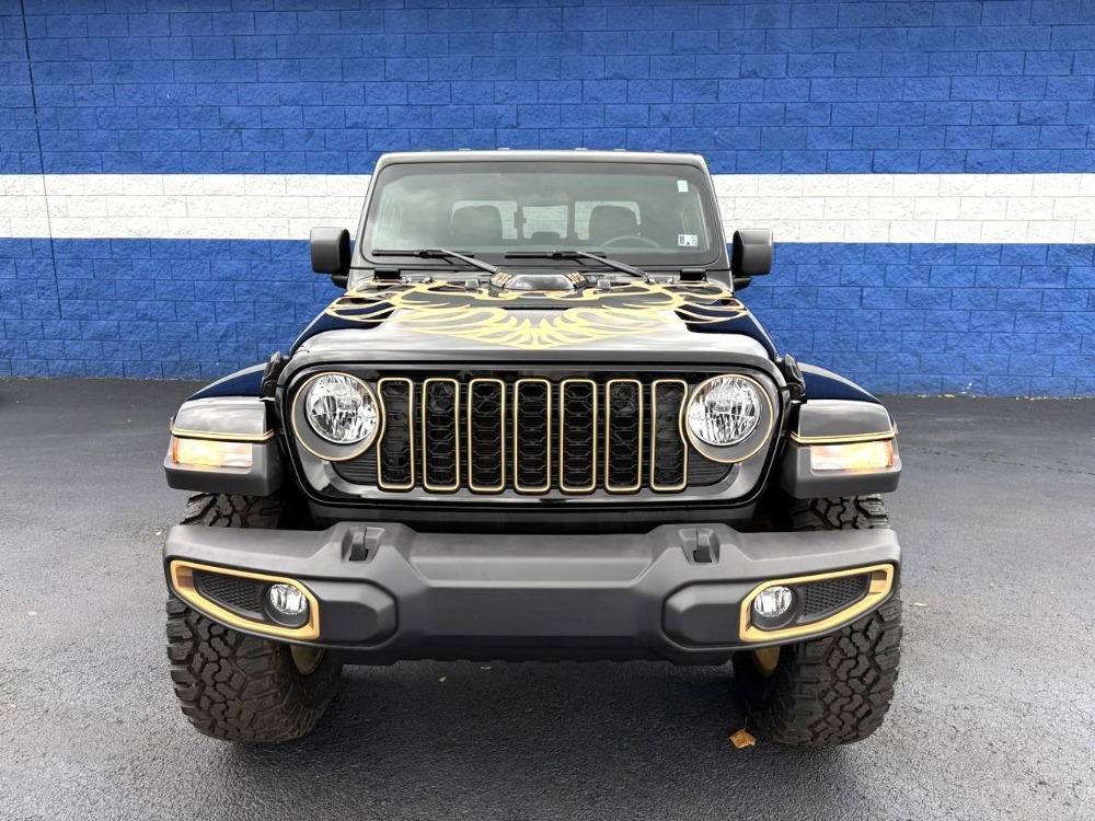 Lot M26-500.1 - 2025 Jeep Gladiator Night Hawk Custom Bandit Outlaw ...