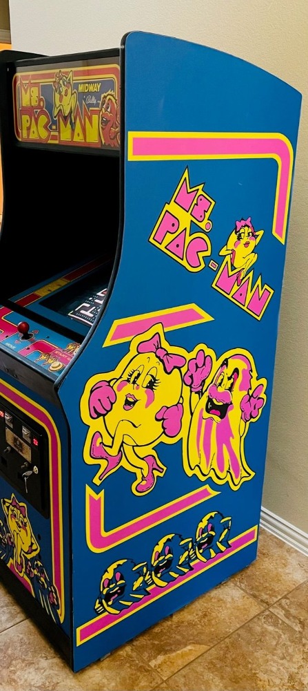 Lot S22-094 - 1982 Ms. Pac-Man Arcade Machine | Premier Auction Group