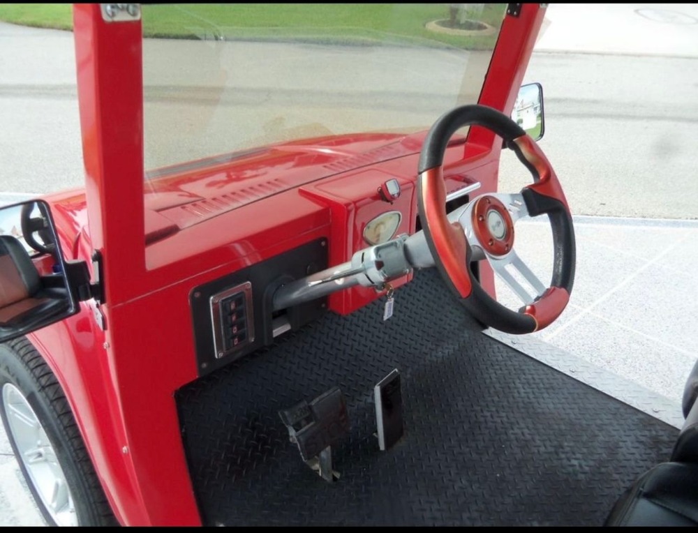 Lot D23-399 - 2010 Hummer H3 Golf Cart | Premier Auction Group