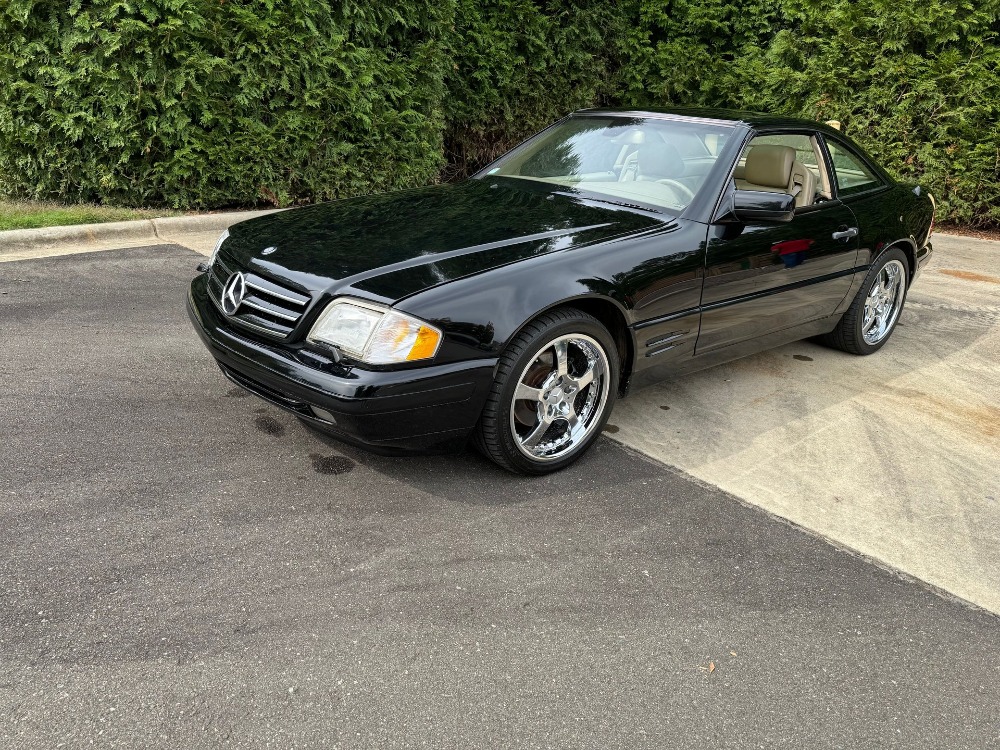 Lot D23-246 - 1998 Mercedes-Benz SL500 Convertible | Premier Auction Group