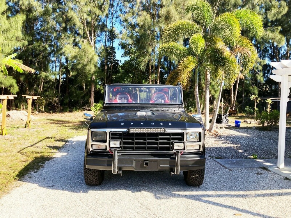 Lot S22-401 - 1980 Ford Bronco "Dune Duster" 4 X 4 Tribute | Premier ...