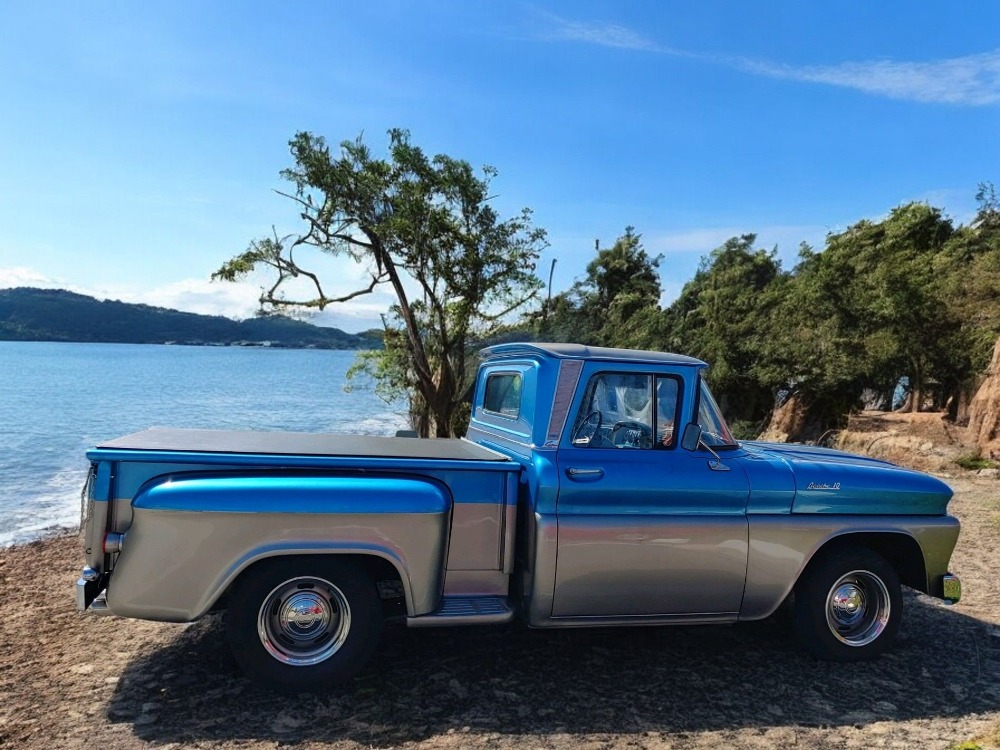 Lot M25-522 - 1962 Chevrolet Apache 10 Custom Short Bed Pickup ...