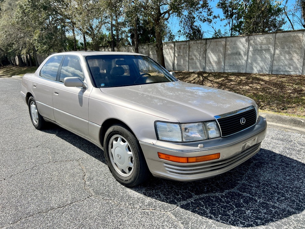 Lot M23-104 - 1994 Lexus LS400 Sedan | Premier Auction Group