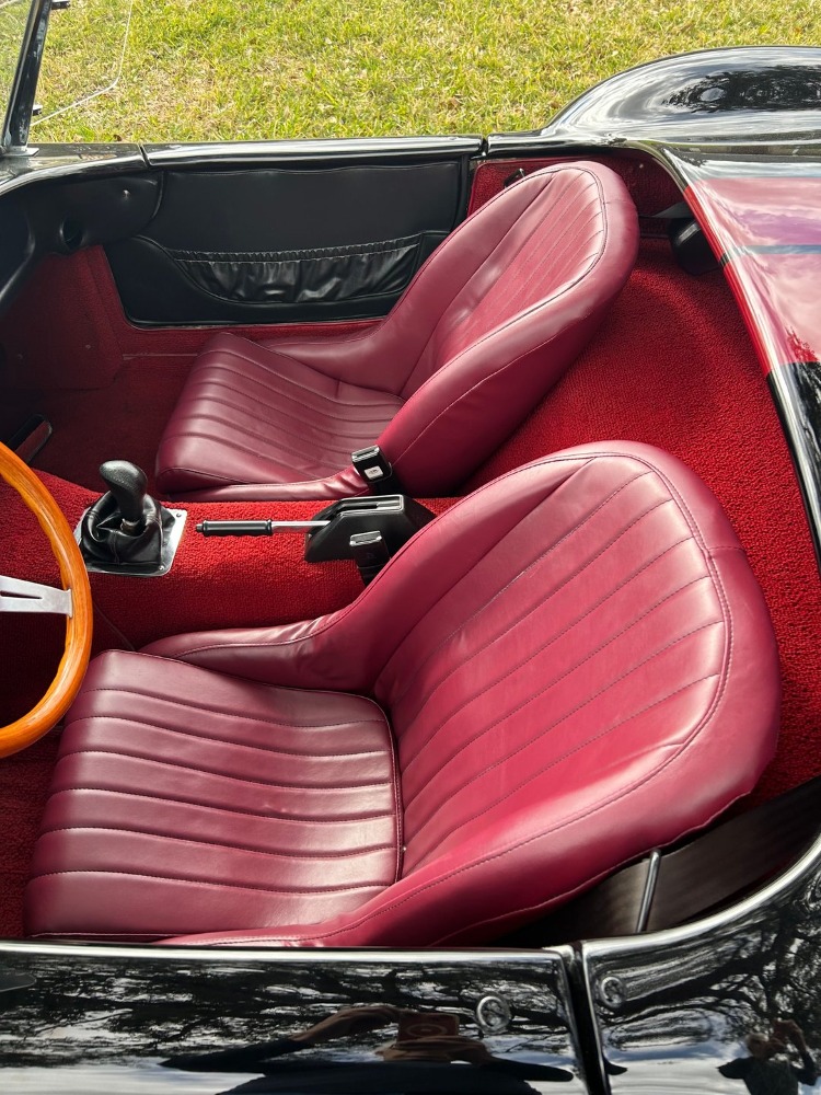 Lot D25-431 - 1992 Replica Shelby Cobra Roadster | Premier Auction Group