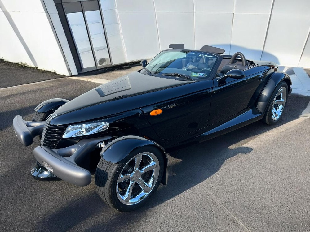 Lot M26-208 - 1999 Plymouth Prowler Convertible with Matching Prowler ...
