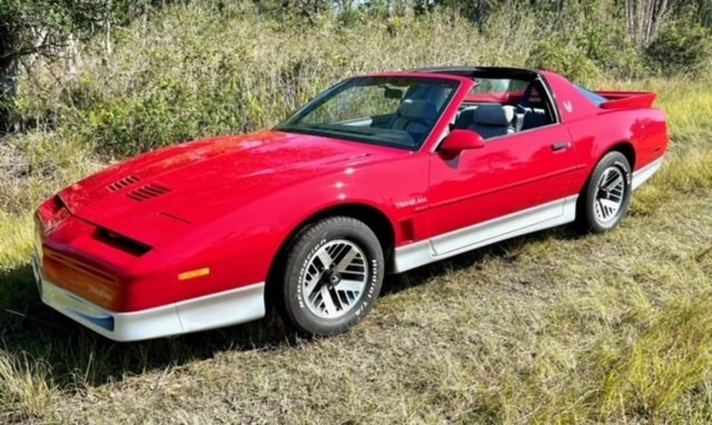 Lot D22-135 - 1987 Pontiac Trans Am Coupe | Premier Auction Group