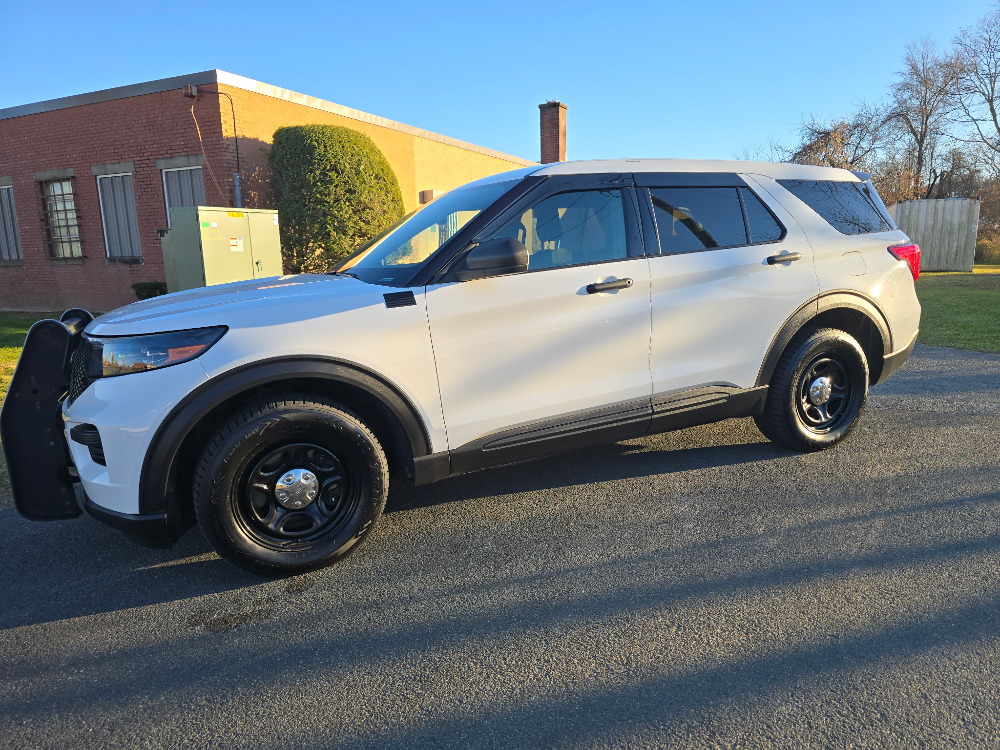 Lot D25-123 - 2020 Ford Explorer Hybrid Police Interceptor | Premier ...