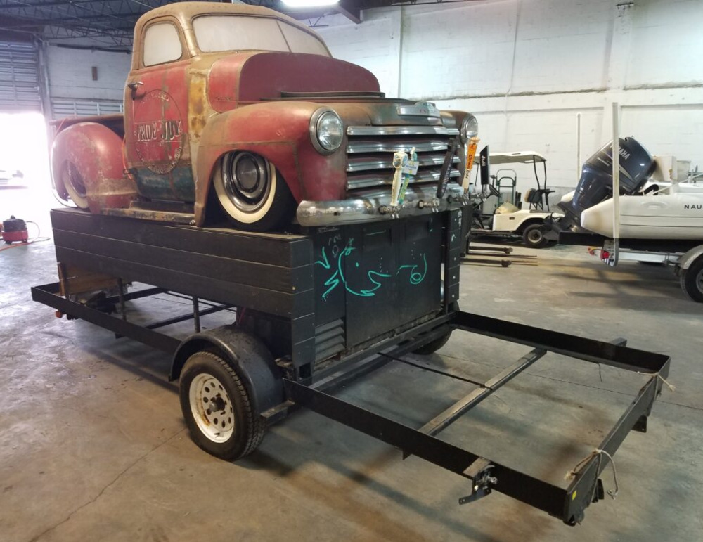 Lot D25-443 - Chevrolet Beer Keg Custom Bar Trailer | Premier Auction Group