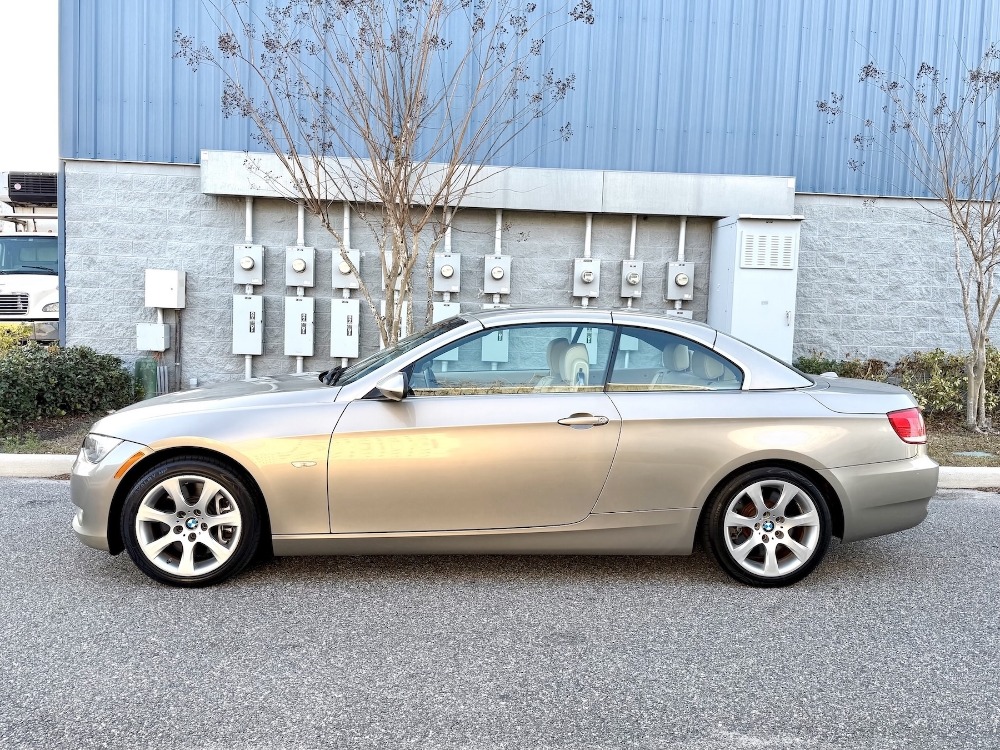 Lot M26-314 - 2007 BMW 3 Series 335i Convertible | Premier Auction Group